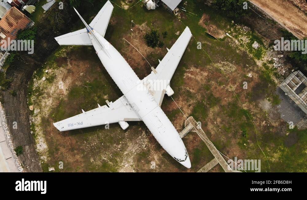 Airplane top view Stock Videos & Footage - HD and 4K Video Clips - Alamy