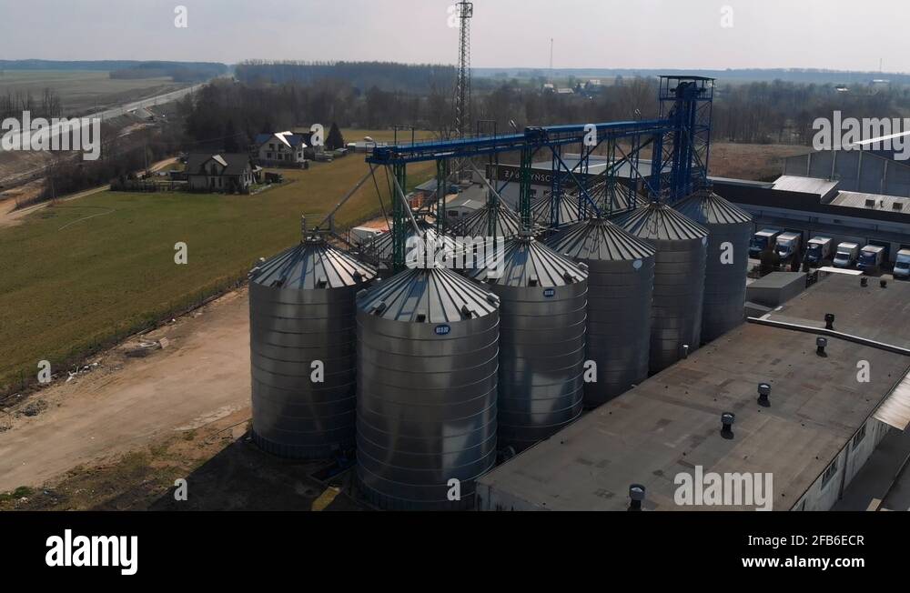 Grain containers Stock Videos & Footage - HD and 4K Video Clips - Alamy