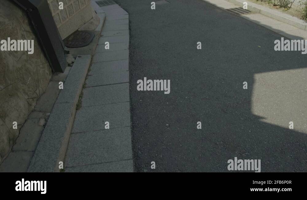 Tilt Up Ground Reveal Side Alley and Nobody at Traditional Hanok ...