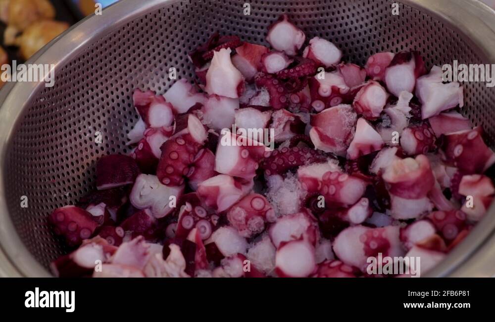 Octopus chopped Stock Videos & Footage - HD and 4K Video Clips - Alamy