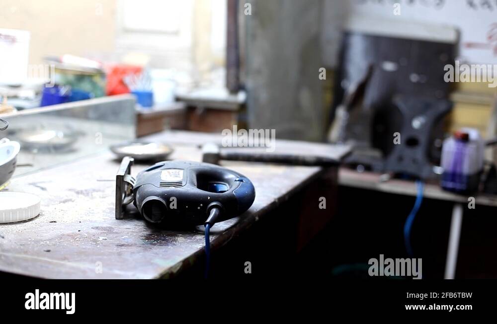 Real human skulls Stock Videos & Footage - HD and 4K Video Clips - Alamy