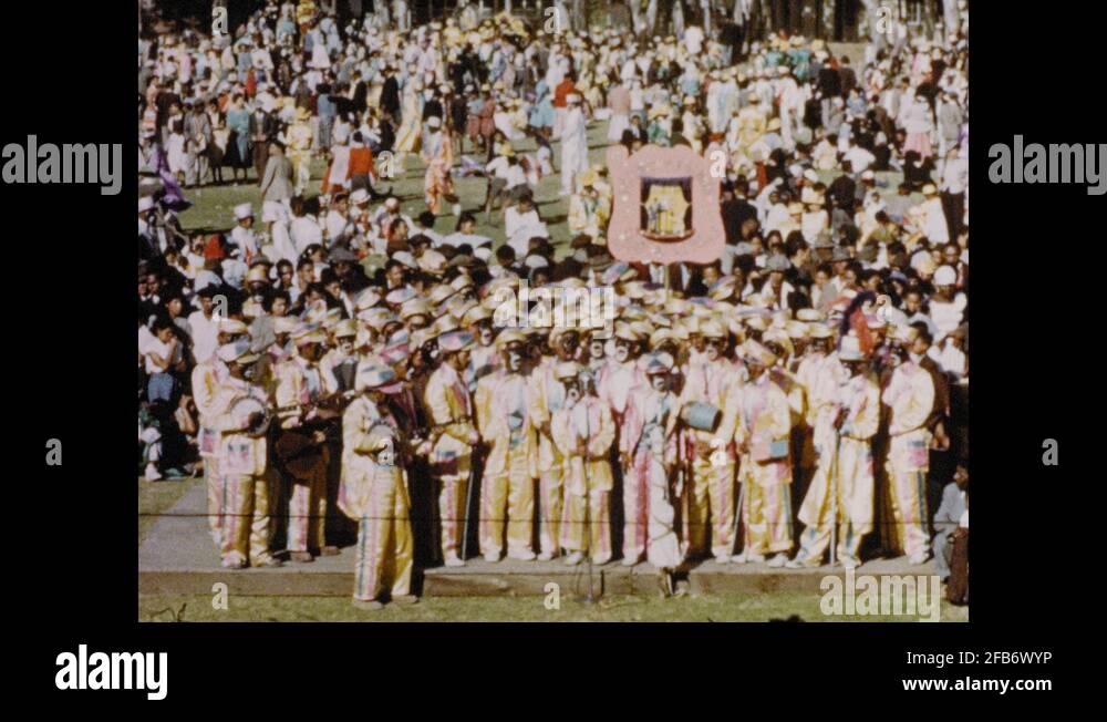 Parade stand Stock Videos & Footage - HD and 4K Video Clips - Alamy