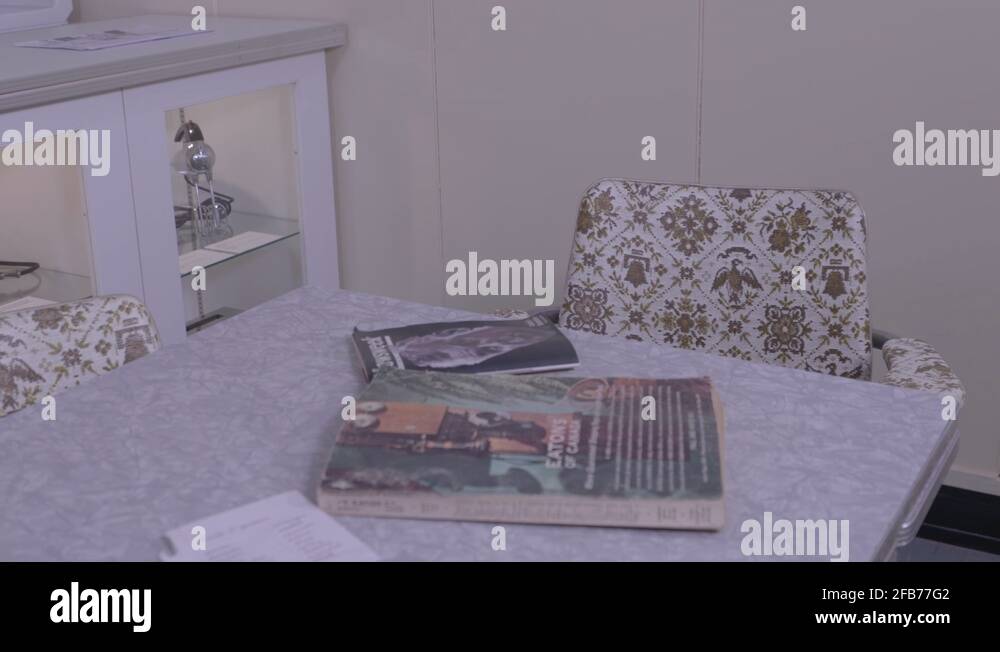 War kitchen Stock Videos & Footage - HD and 4K Video Clips - Alamy