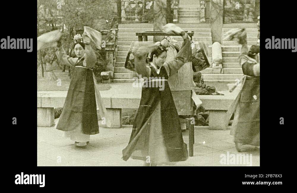 Ceremonial dance Stock Videos & Footage - HD and 4K Video Clips - Alamy