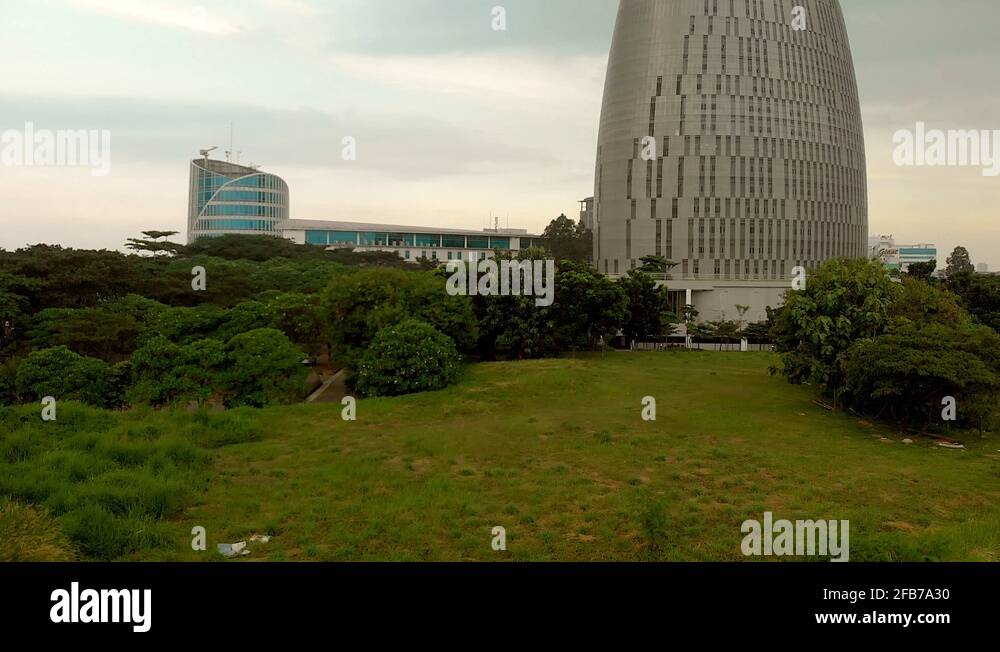 Curved building design Stock Videos & Footage - HD and 4K Video Clips ...