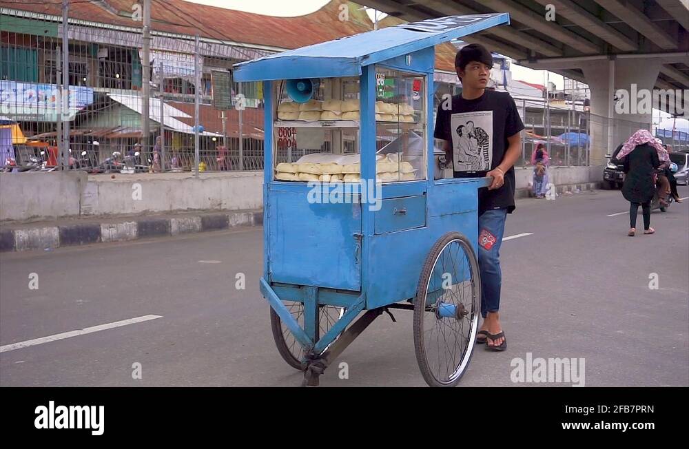 Hawker cart Stock Videos & Footage - HD and 4K Video Clips - Alamy