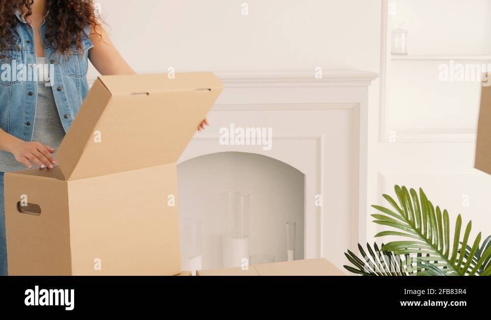 Home changing room Stock Videos & Footage - HD and 4K Video Clips - Alamy