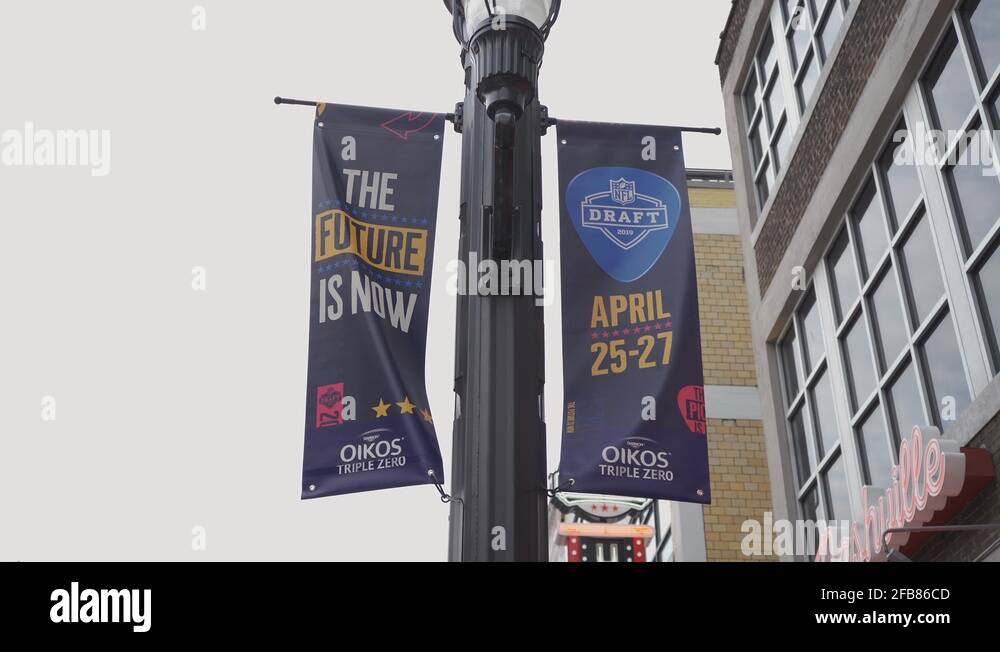 Nfl athlete Stock Videos & Footage - HD and 4K Video Clips - Alamy