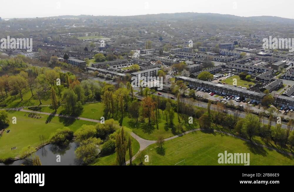 Basildon park Stock Videos & Footage - HD and 4K Video Clips - Alamy