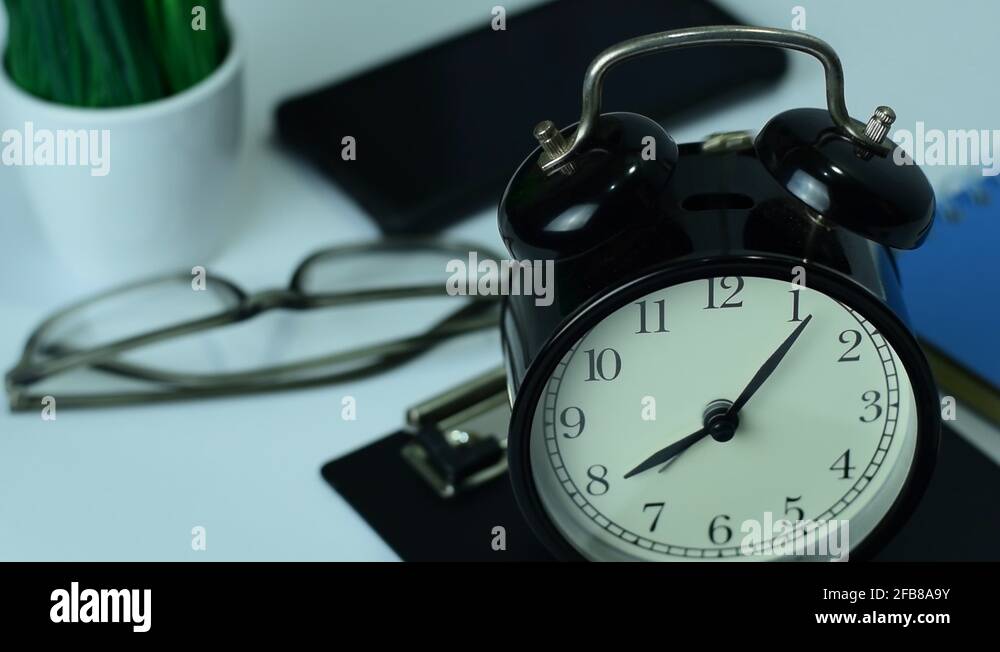 8 o'clock Stock Videos & Footage - HD and 4K Video Clips - Alamy