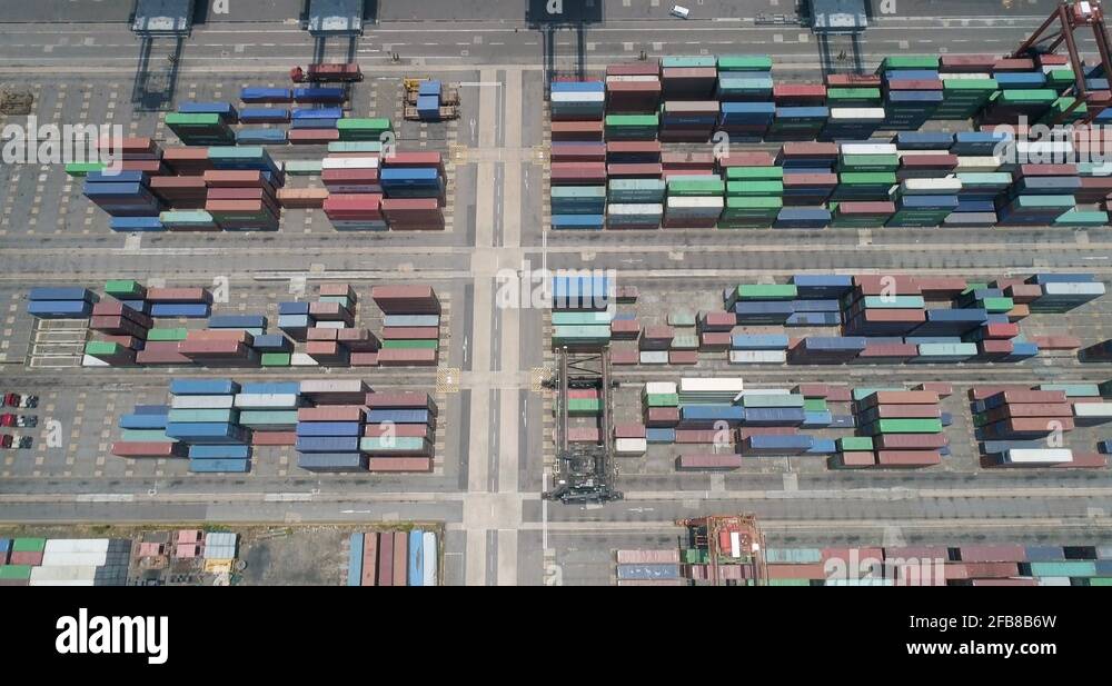 Shipping containers hong kong port Stock Videos & Footage - HD and 4K ...