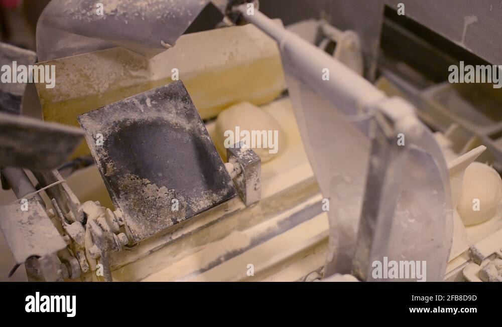 Mechanical flap Stock Videos & Footage - HD and 4K Video Clips - Alamy