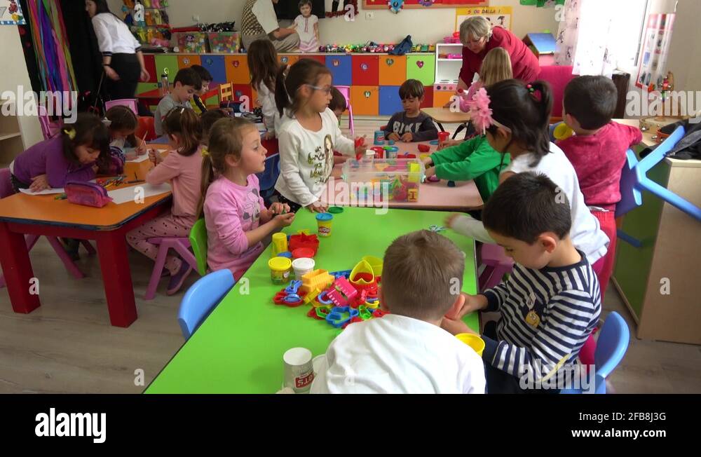 Kindergarten classroom activities Stock Videos & Footage - HD and 4K ...