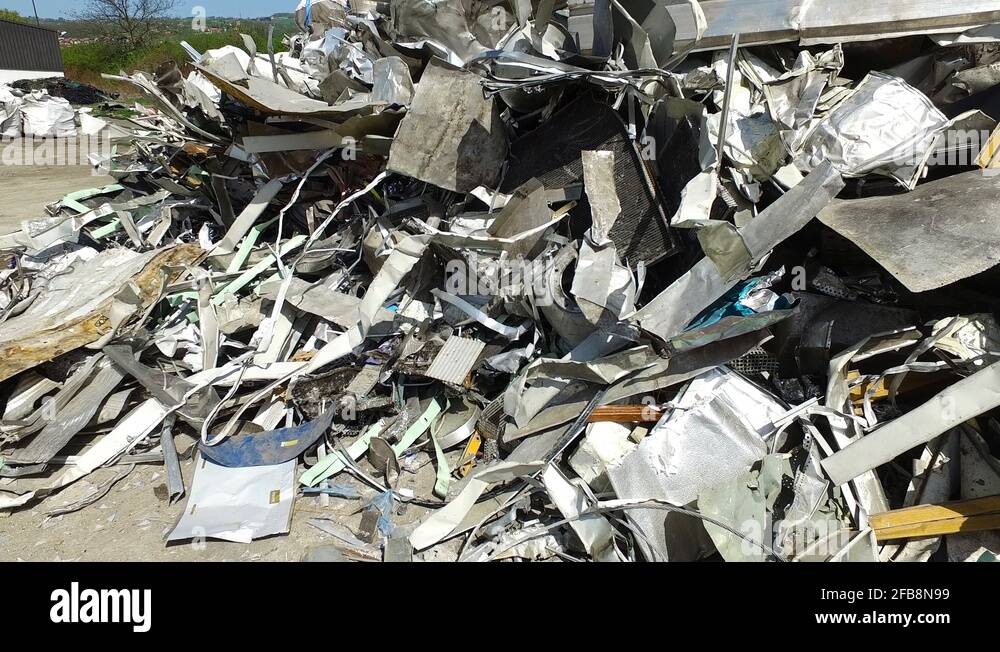Garbage press Stock Videos & Footage - HD and 4K Video Clips - Alamy