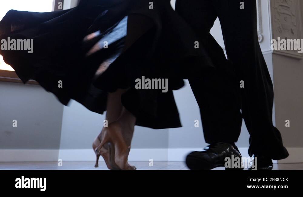 Pare pare Stock Videos & Footage - HD and 4K Video Clips - Alamy