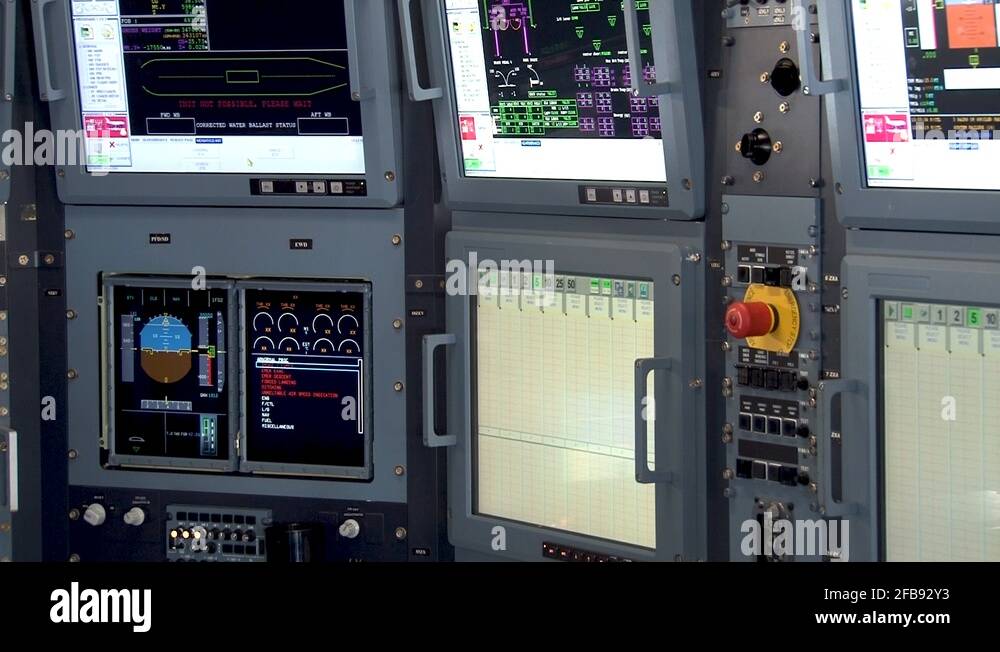 Flying displays Stock Videos & Footage - HD and 4K Video Clips - Alamy