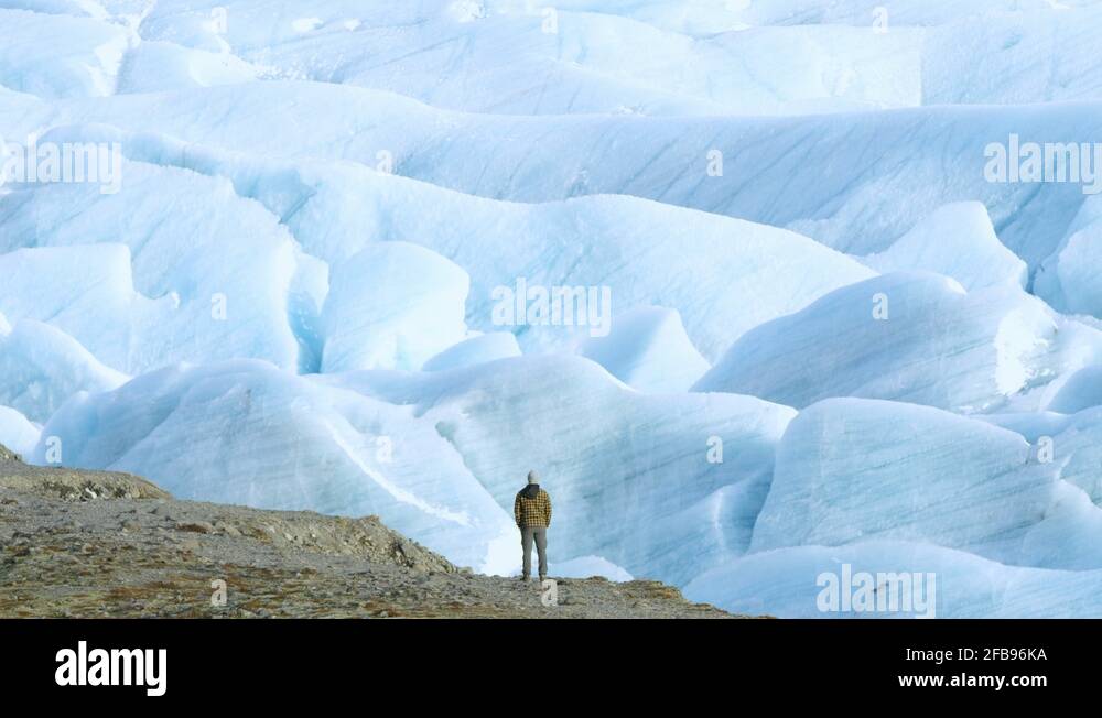 Awe man Stock Videos & Footage - HD and 4K Video Clips - Alamy