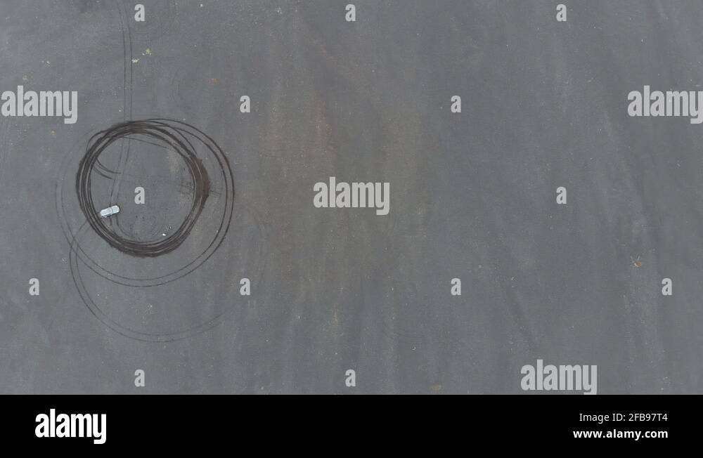 Eight shape Stock Videos & Footage - HD and 4K Video Clips - Alamy