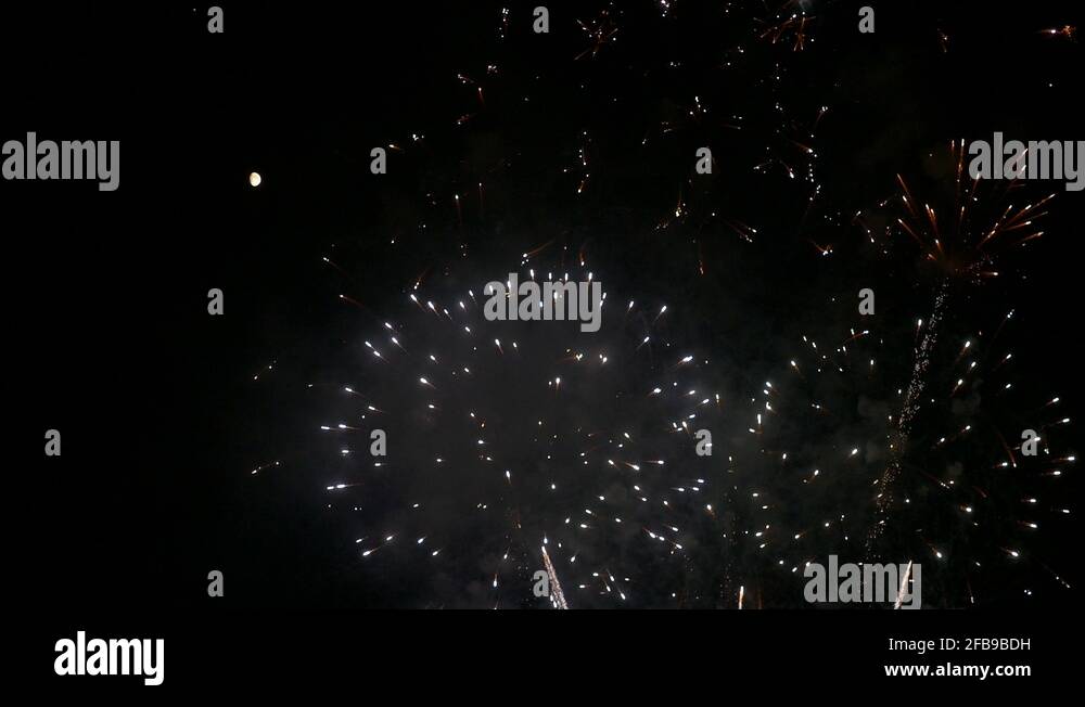 Firecracker strip Stock Videos & Footage - HD and 4K Video Clips - Alamy