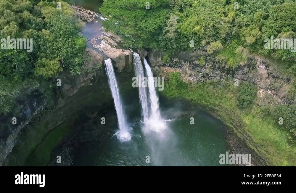 Bay of waterfalls Stock Videos & Footage - HD and 4K Video Clips - Alamy