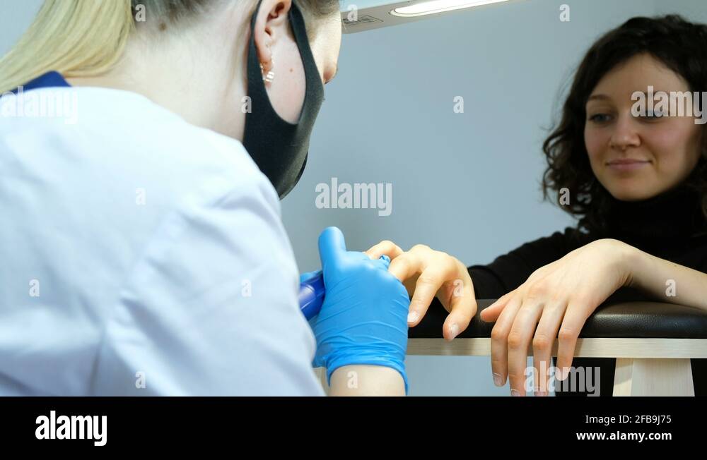 Client device Stock Videos & Footage - HD and 4K Video Clips - Alamy