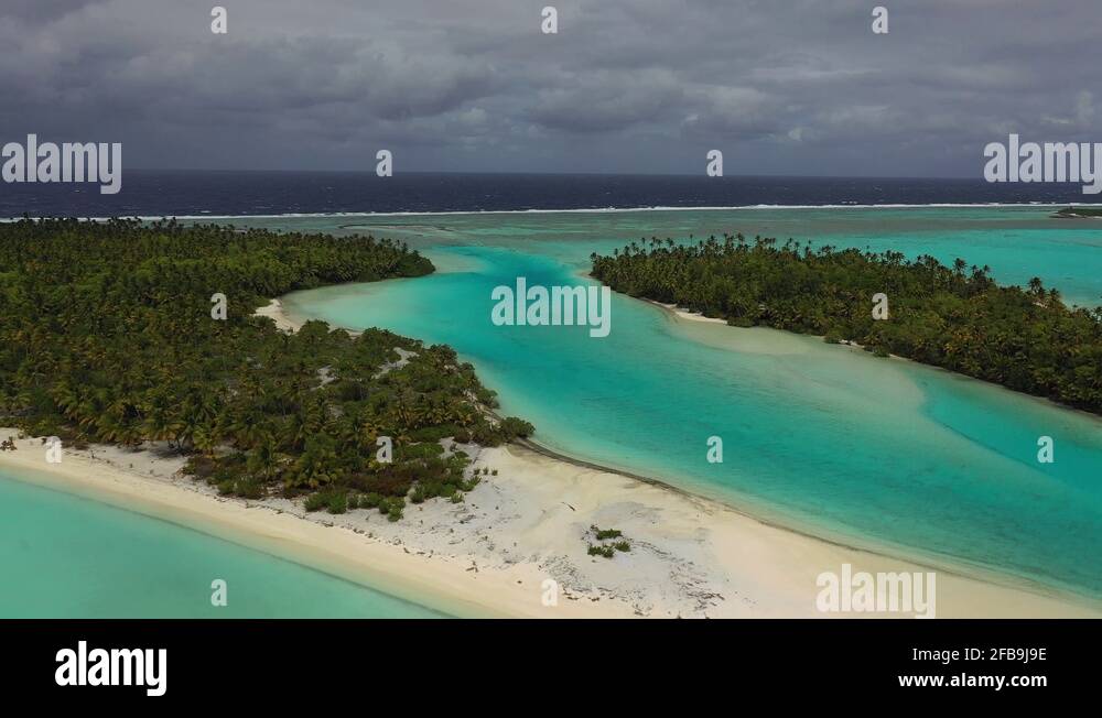 One foot island aitutaki lagoon Stock Videos & Footage - HD and 4K ...