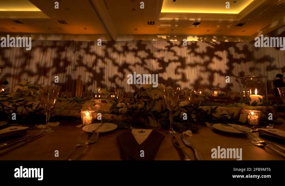 Dinging table Stock Videos & Footage - HD and 4K Video Clips - Alamy