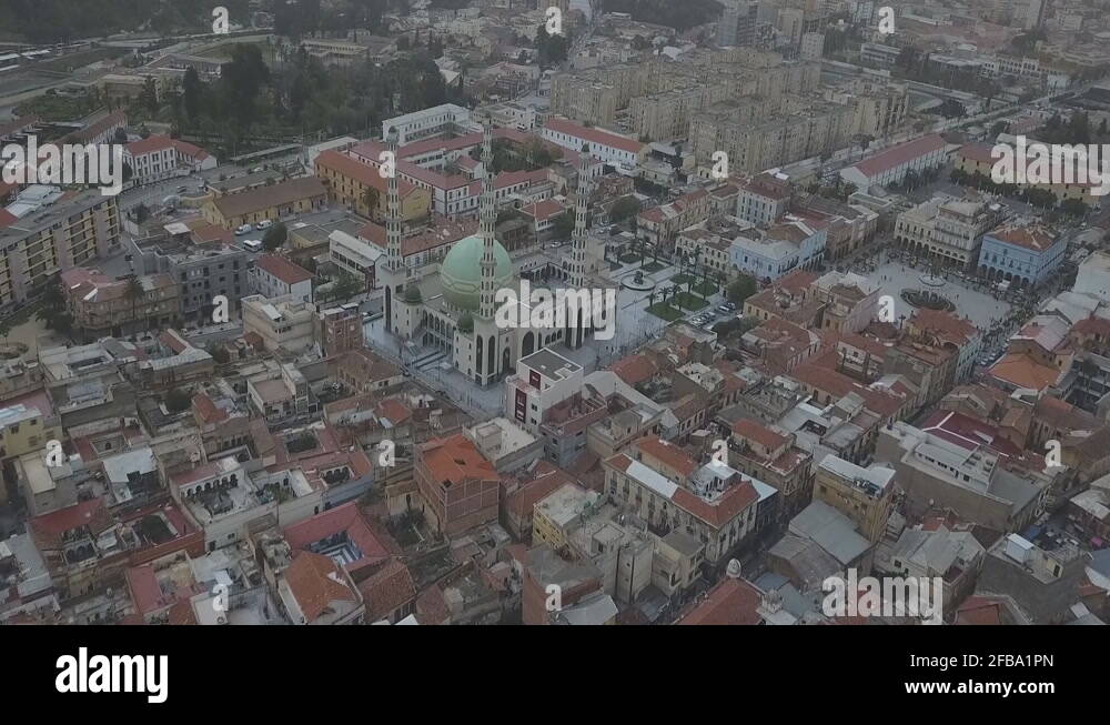 Mosque map Stock Videos & Footage - HD and 4K Video Clips - Alamy