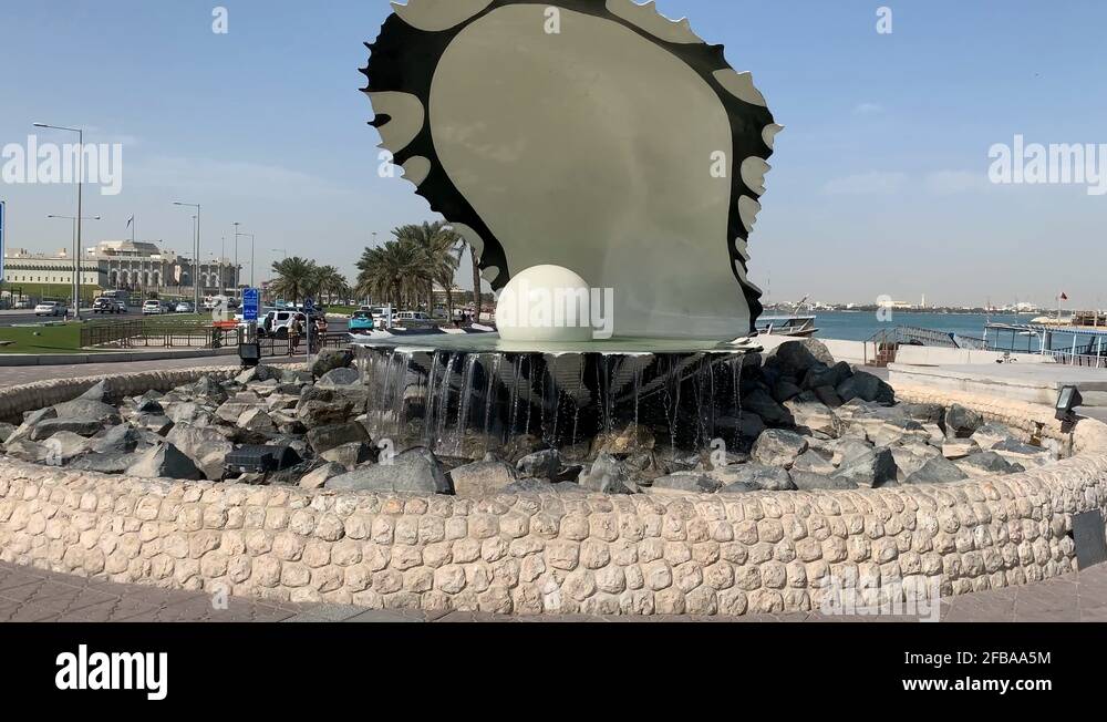 Qatar pearl dhow Stock Videos & Footage - HD and 4K Video Clips - Alamy