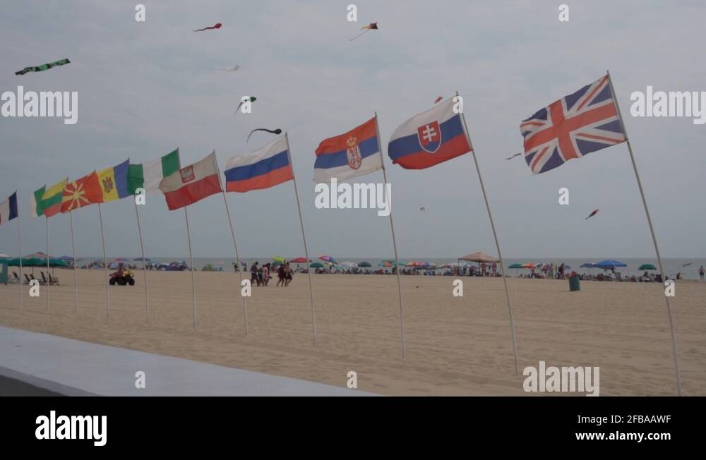 Flags countrys Stock Videos & Footage - HD and 4K Video Clips - Alamy