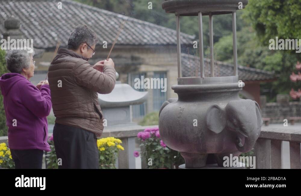 Grandmother shrine Stock Videos & Footage - HD and 4K Video Clips - Alamy