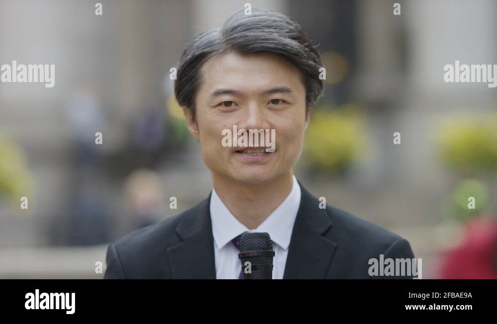 Journalist asian microphone Stock Videos & Footage - HD and 4K Video ...