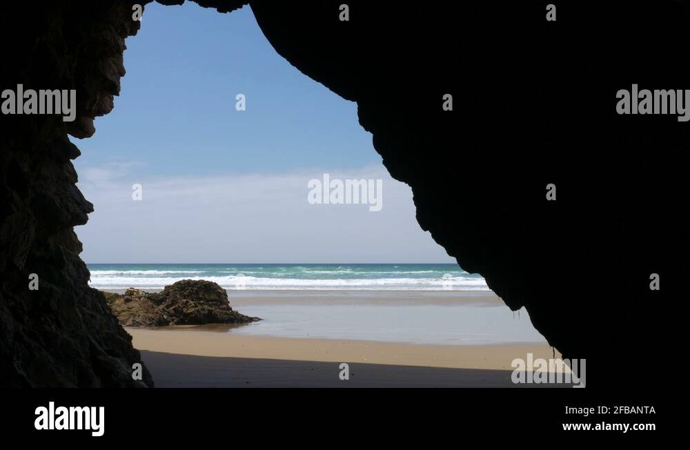 Forced perspective Stock Videos & Footage - HD and 4K Video Clips - Alamy