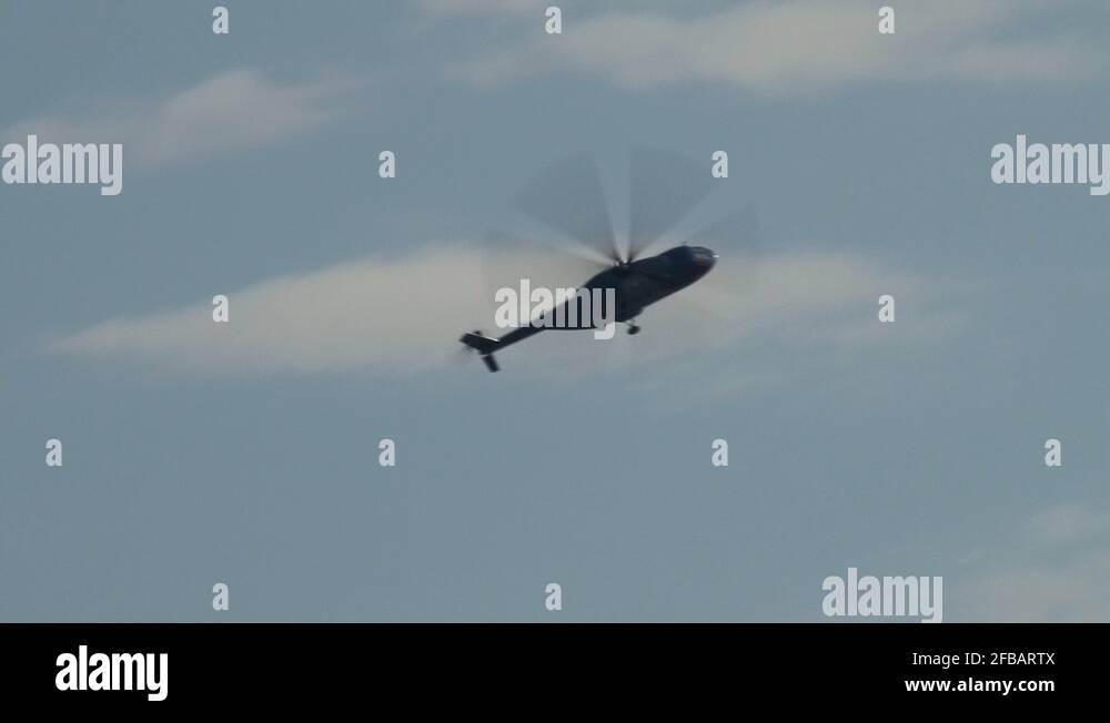 Turn and climb Stock Videos & Footage - HD and 4K Video Clips - Alamy