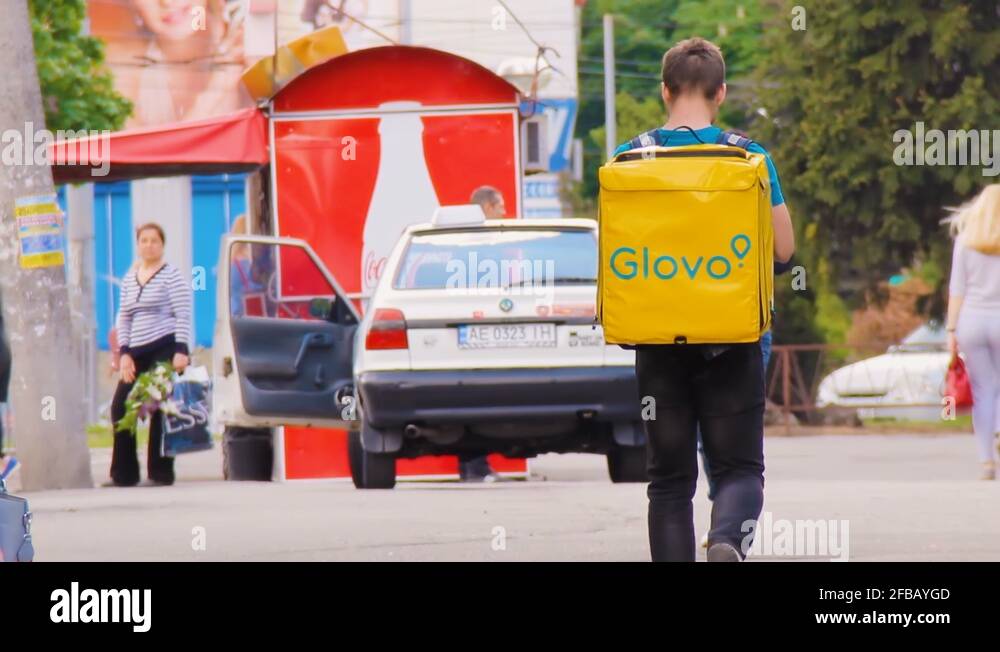 The glovo courier Stock Videos & Footage - HD and 4K Video Clips - Alamy