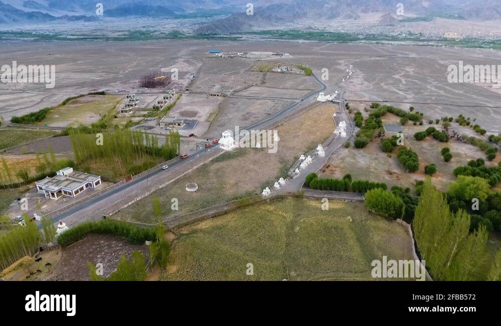 Flat terrain Stock Videos & Footage - HD and 4K Video Clips - Alamy