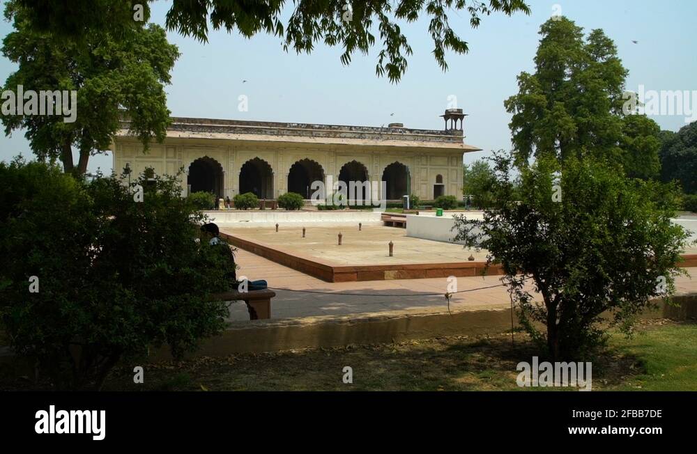 The garden of Hammam-e-Lal Qila at the Red Fort Stock Video Footage - Alamy