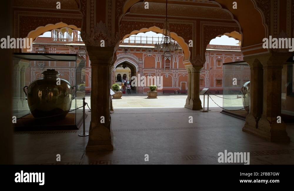 Diwan palace Stock Videos & Footage - HD and 4K Video Clips - Alamy