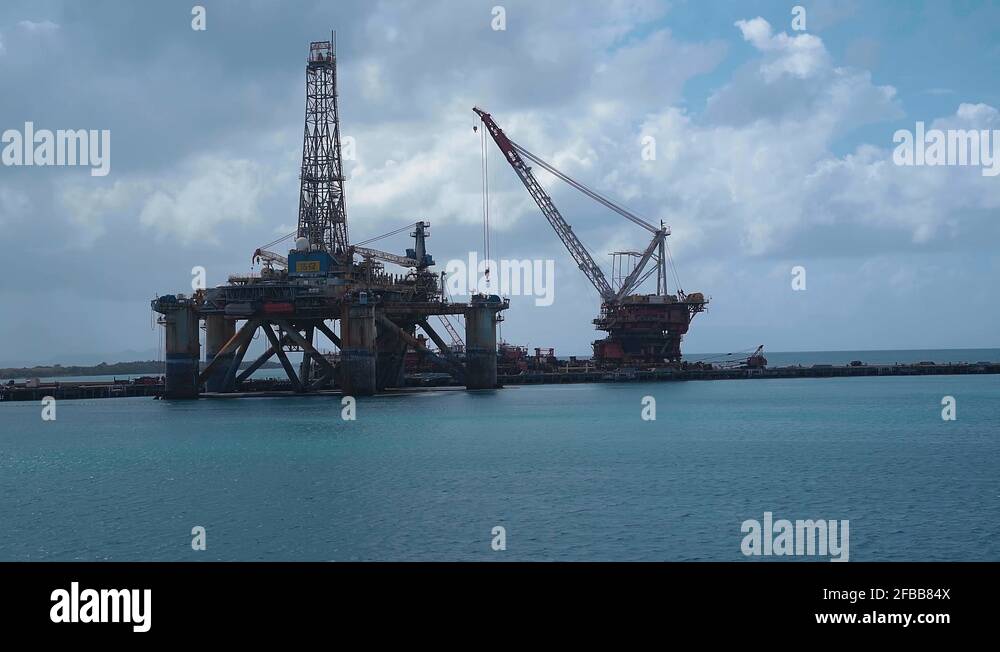 Deepwater horizon oil rig Stock Videos & Footage - HD and 4K Video ...