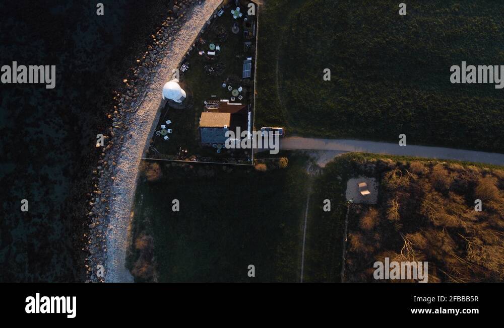 Camera tilted down Stock Videos & Footage - HD and 4K Video Clips - Alamy