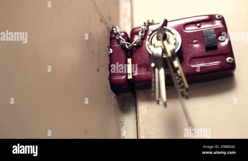 Hanging loop Stock Videos & Footage - HD and 4K Video Clips - Alamy