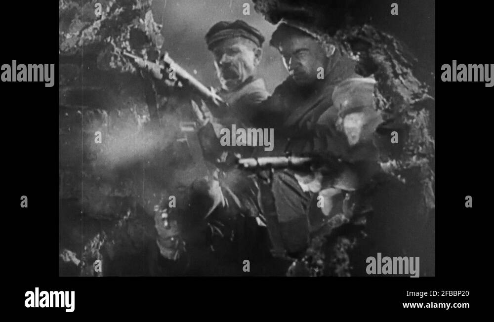Ww2 russian troops Stock Videos & Footage - HD and 4K Video Clips - Alamy