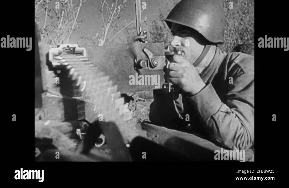 Russians Fight Nazi Germans In Urban Warfare During World War II Stock ...