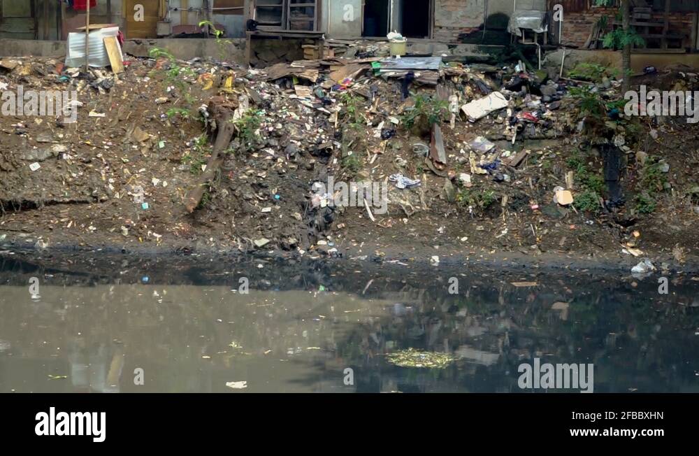 Dirty slum Stock Videos & Footage - HD and 4K Video Clips - Alamy