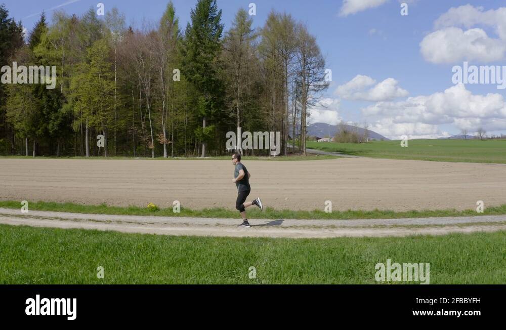 Running in parallel Stock Videos & Footage - HD and 4K Video Clips - Alamy