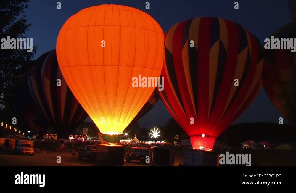 Balloons 2024 Stock Videos & Footage - HD and 4K Video Clips - Alamy