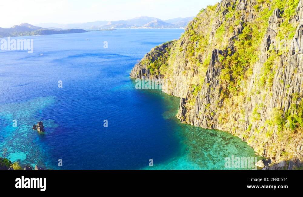 Tropical rocks Stock Videos & Footage - HD and 4K Video Clips - Alamy