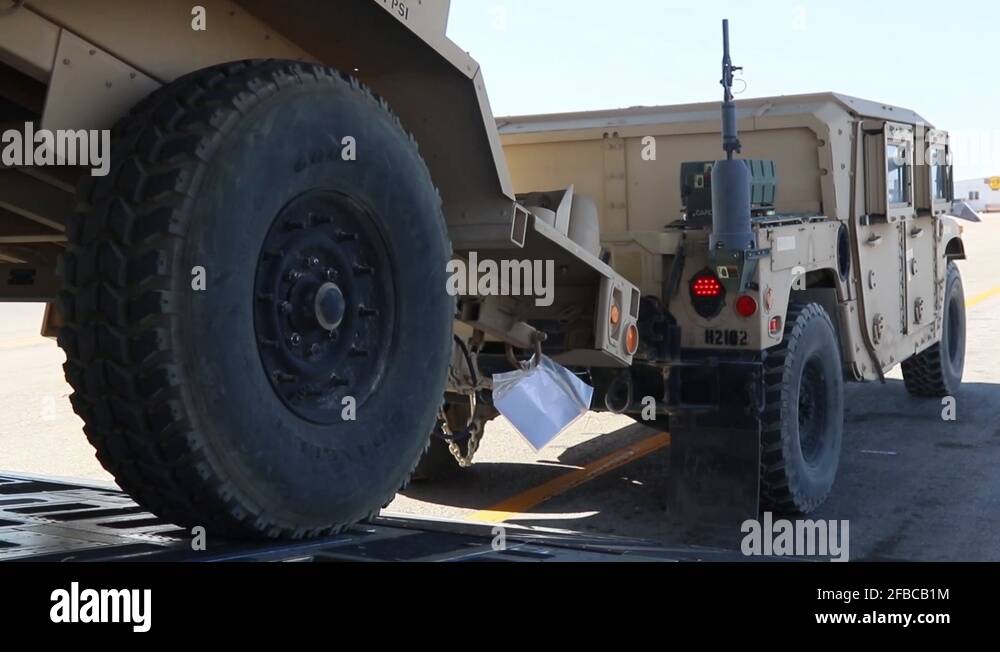 Jeep ramp Stock Videos & Footage - HD and 4K Video Clips - Alamy
