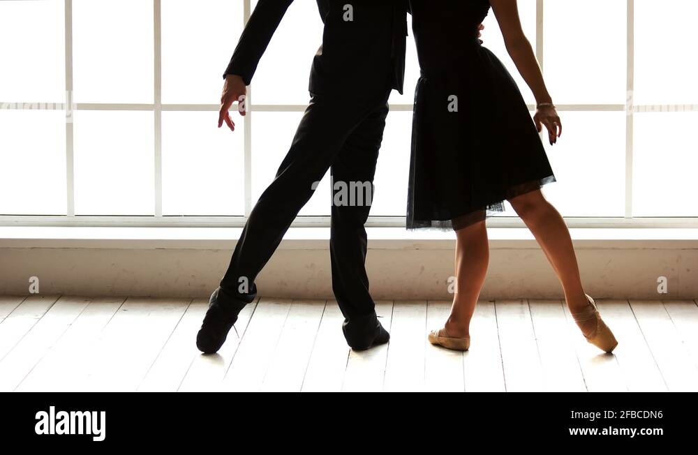 Couple train Stock Videos & Footage - HD and 4K Video Clips - Alamy