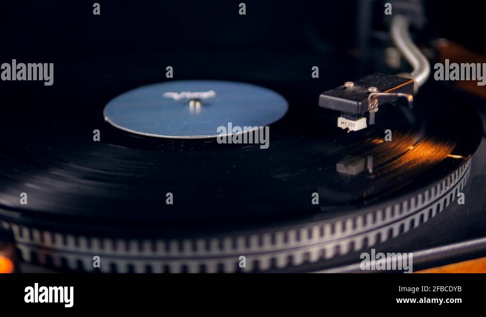 Gramophone tone arm Stock Videos & Footage - HD and 4K Video Clips - Alamy